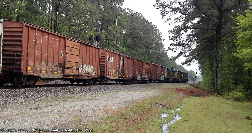 CSX C40-9W 9026, ES44AC-H 923, asd C40-8W 7834